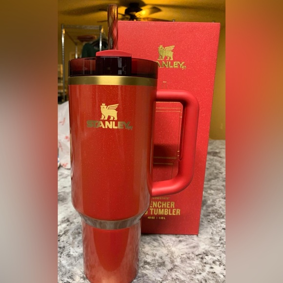 Stanley | Kitchen | Stanley Classic Tinsel Red Travel Mug With Handle ...